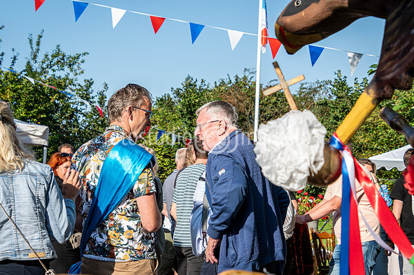 Zoek je foto op Oypo